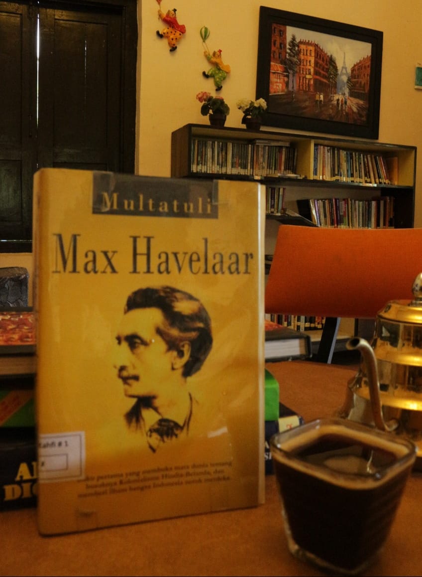 Kopi & Buku Max Havelaar - De Karanganjar
