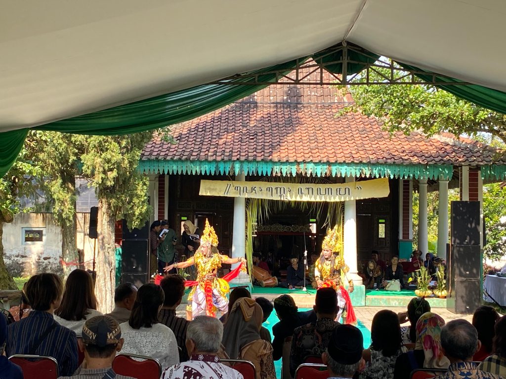 Akulturasi Budaya dalam Kesenian Jaranan Pegon - De Karanganjar